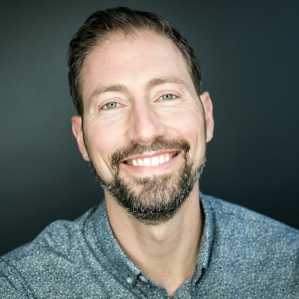 Darren Durlach Chats With CanvasRebel | Early Light Media